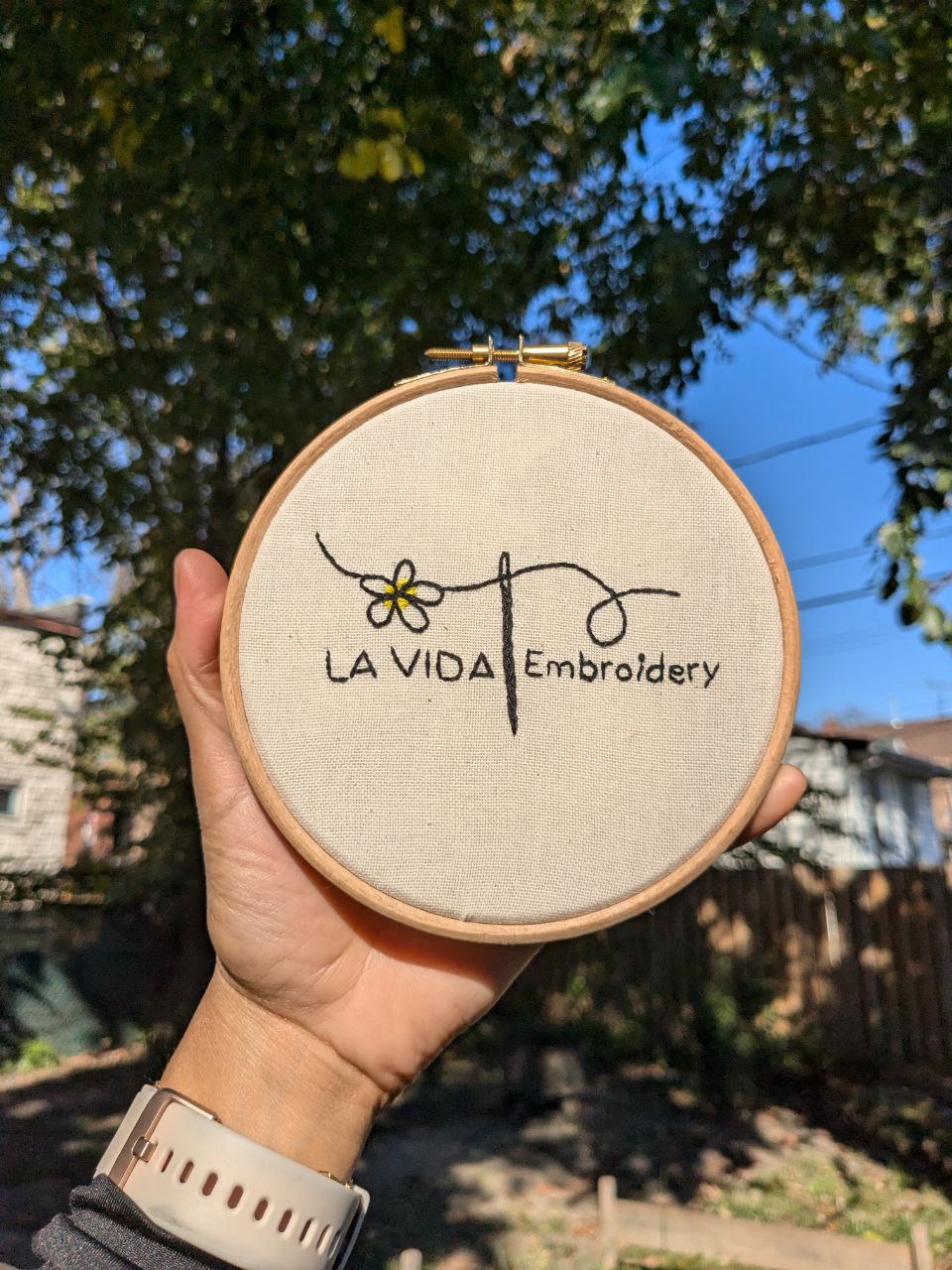 La Vida Embroidery